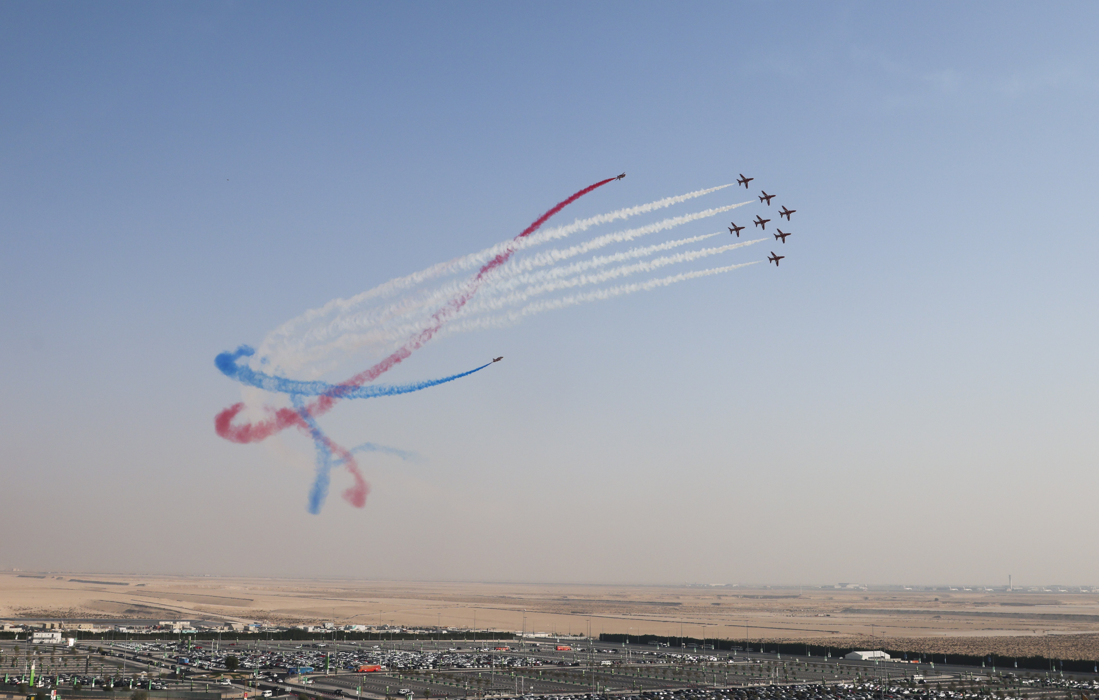 MOD invests £695 million in Hawk training jets and Red Arrows | Royal ...