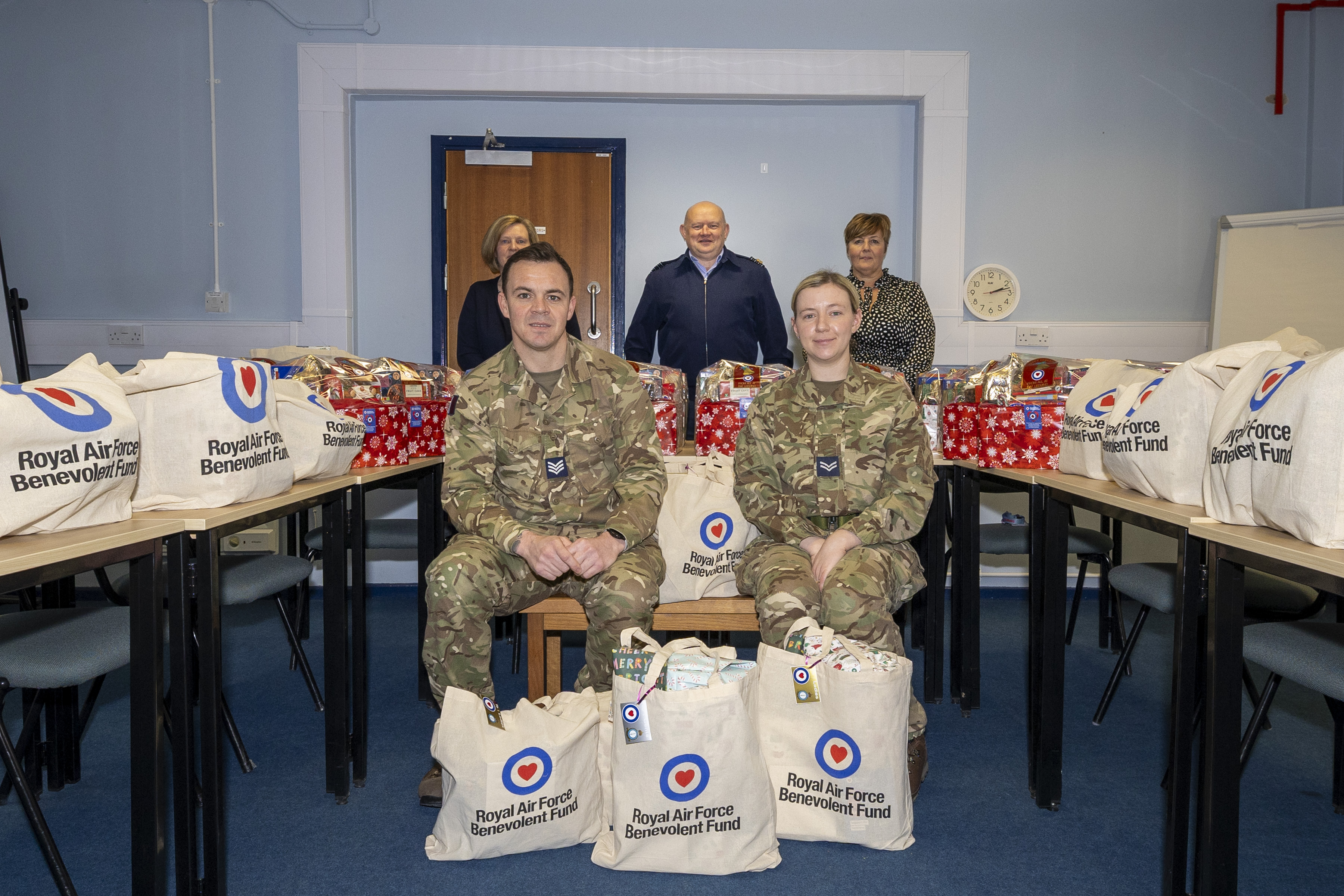 Delivering Festive Cheer to Vulnerable Veterans | Royal Air Force