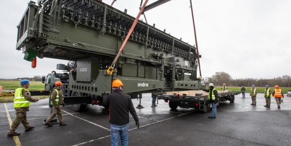 New state-of-the-art radar delivered to UK | Royal Air Force
