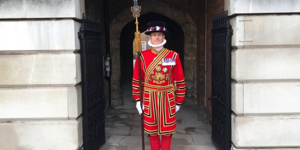 RAF reservist selected to be member of Queen's body guard | Royal Air Force