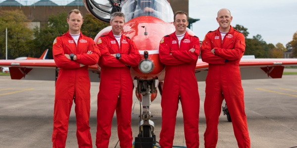 Pilots bid farewell to Red Arrows after 2019 season | Royal Air Force