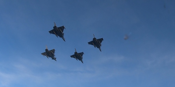 UK fighters join French Strike Group in the Eastern Mediterranean ...
