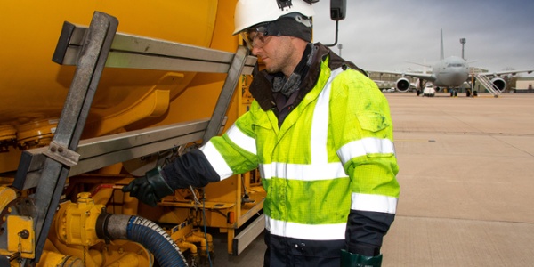 Royal Air Force completes world-first sustainable fuel military ...